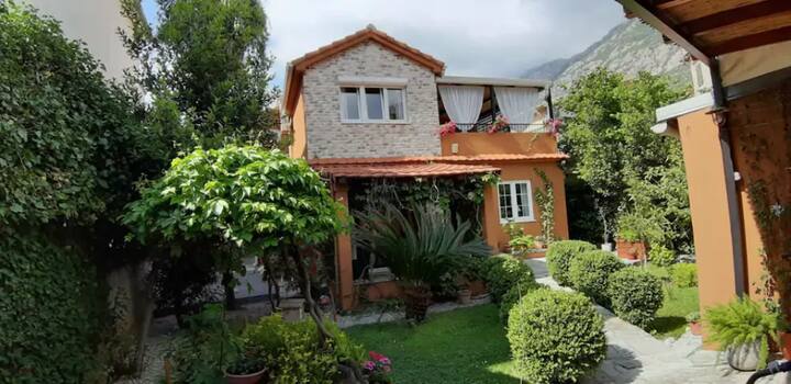 Studio With Terrace Mirko 2 - Kotor