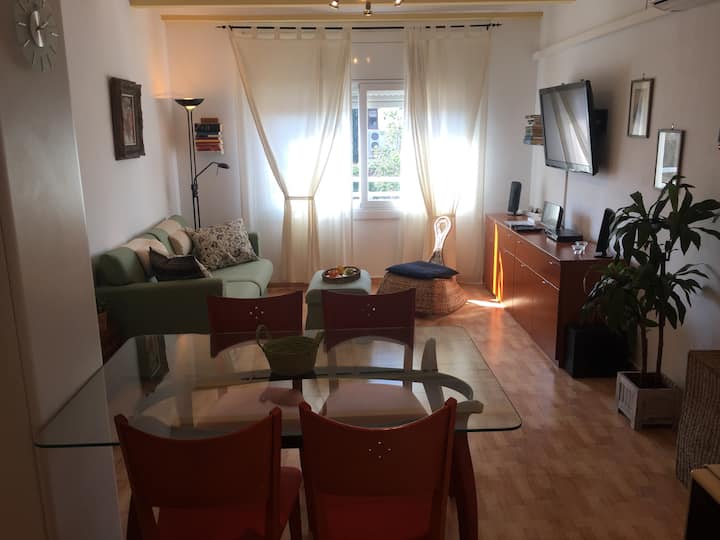 Moderno Piso A 50 Mts Del Mar Y Del Casco Céntrico - Sitges
