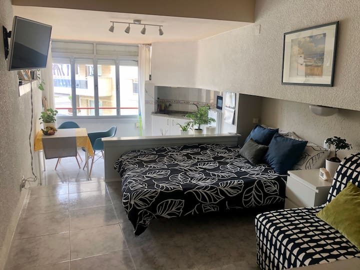 Cheap Apartment Near The Beach - Costa Dorada, España