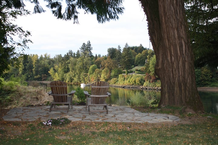River Retreat - 오리건