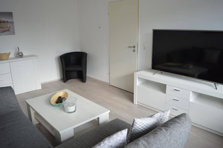 Schicke Ferienwohnung In Moers - Moers