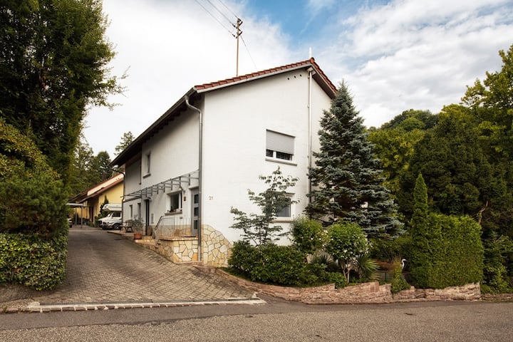 Ferienwohnung Baden-baden Lichtental 2 -4 Personen - Baden-Baden