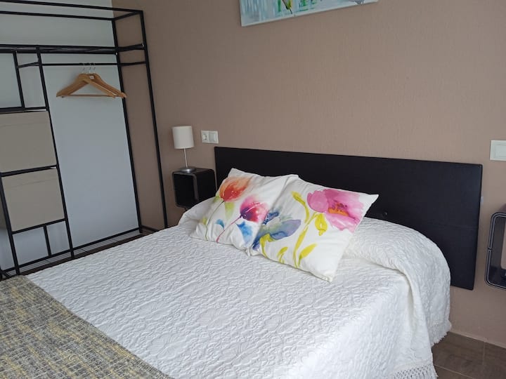 Habitación Individual Casa Rego. - Tapia de Casariego