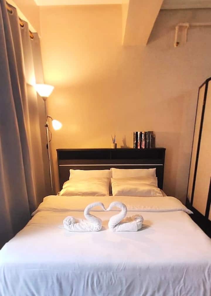 Centrally Located Studio W/ Free Wi-fi & Netflix - Parañaque