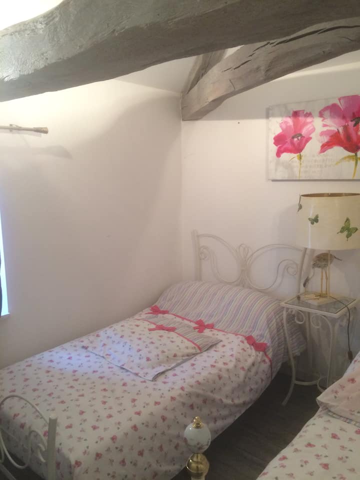 Chambre D'hôtes 2/3 Pers (B&b) Proche Futuroscope - Chasseneuil-du-Poitou