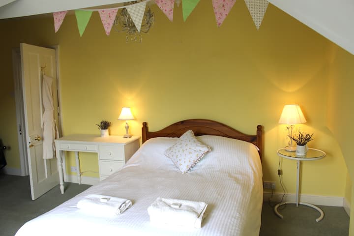 Exclusive En-suite Bedroom Central Cirencester - Cirencester