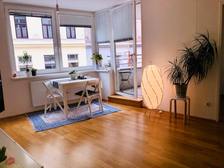 Cozy&central Hundertwasser Flat With Netflix - Wien