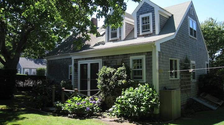 Walk To Town! Bright & Spacious/ Ac - Nantucket, MA