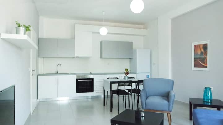 Sea N' Sol Apartments , Standard Apartment 3-11 - Saranda