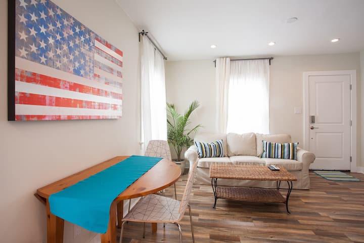 Updated Beach Cottage & Yard - Hermosa Beach, CA