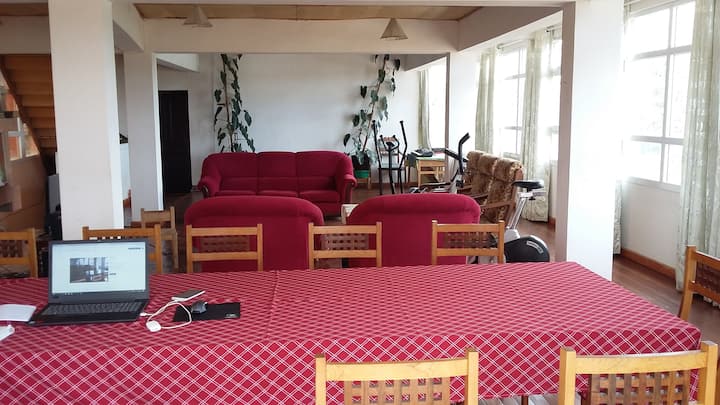 Ny Ravintsara : Vivre La Tranquillité , Au Naturel - Antananarivo