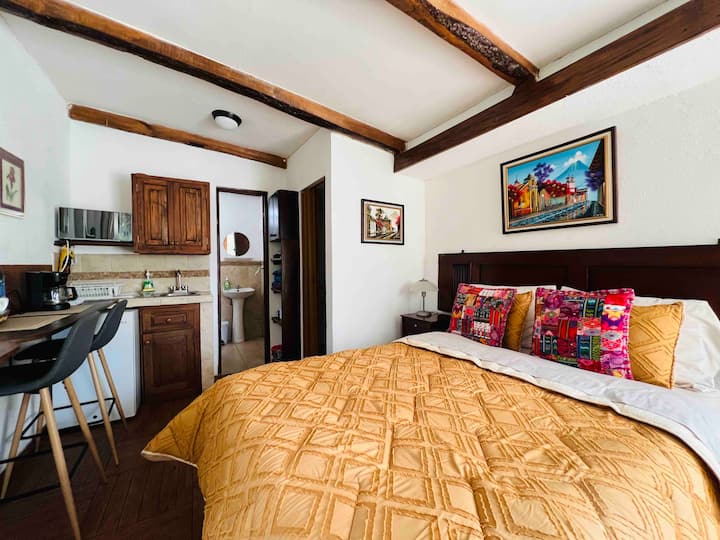 Nice Studio Apartment With Garden - Guatemala City