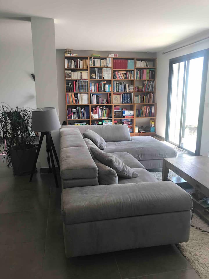 Maison Moderne Avec Piscine En Centre Village - Salon-de-Provence