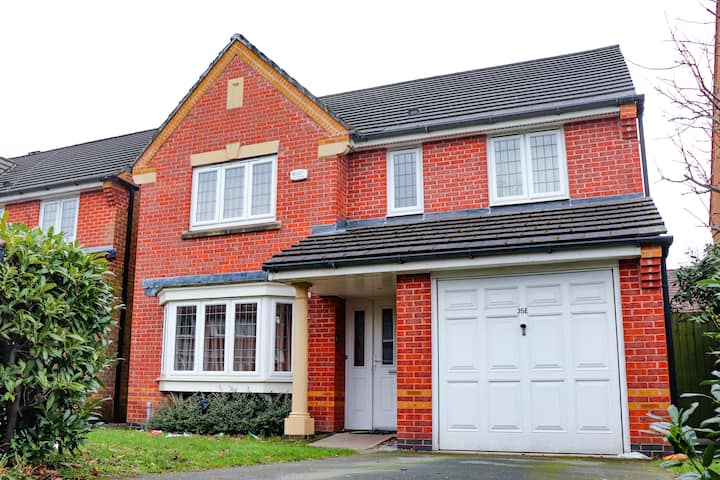 Royal Oak House - Altrincham