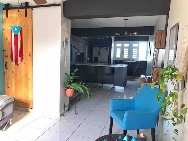 Revive Urban Oasis, Steps  Beach & Calle Loiza - San Juan