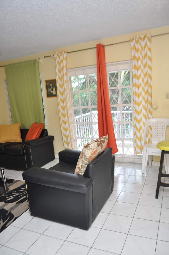 Luna's Guest House - Kingston