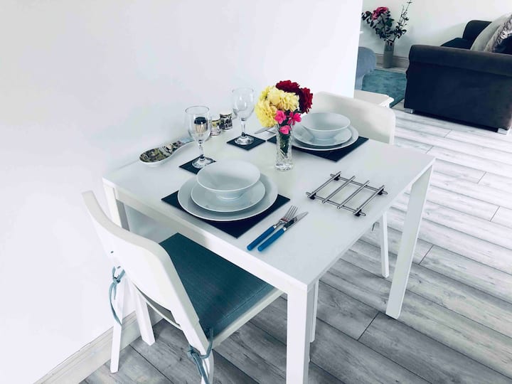 Fuchsia Apartment. Seaside. On Wild Atlantic Way - Oranmore