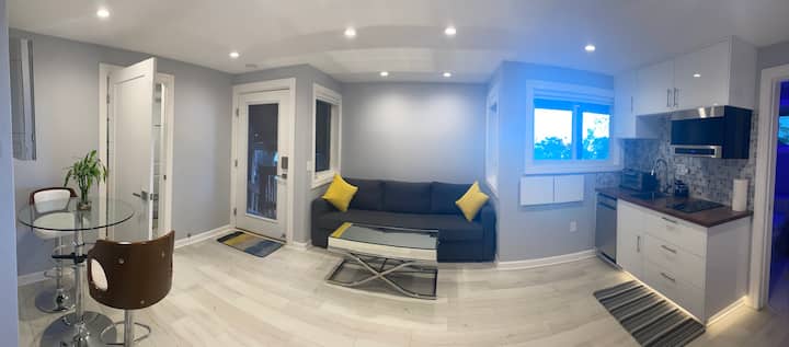 Private, Modern, Luxury Studio With Gorgeous Views - San Carlos, CA