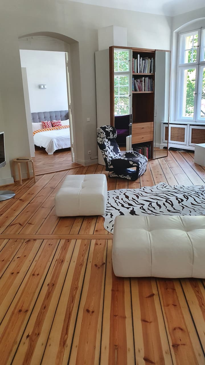 Helle Altbauwohnung In Denkmalgeschütztem Wohnhaus - Berlín