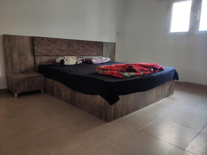 Spacious Furnished Apartment In Benghazi - Libya