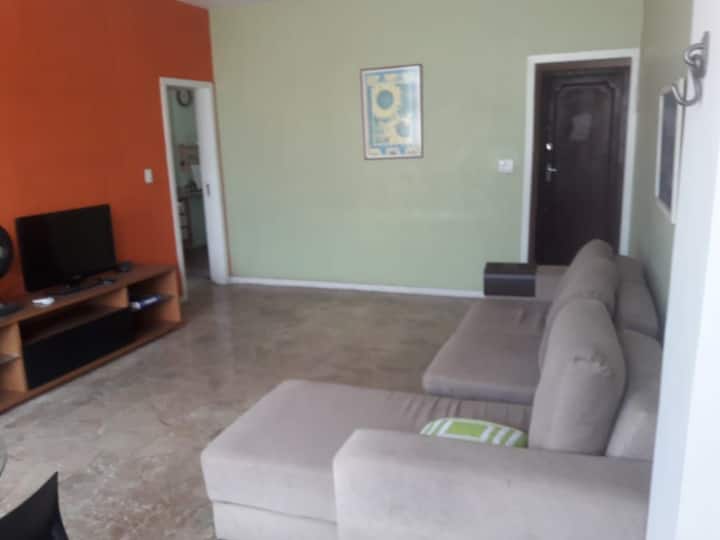 Apartamento Próximo A Uerj Com Estacionamento - Rio de Janeiro