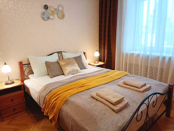 Old Town Retreat With Stunning Views 2bedroom Apt - Riga