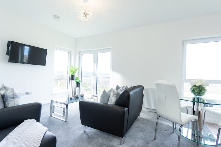 Inverness City Aptmnt 27 Luxury - 2 Bed / 4 Guests - Inverness