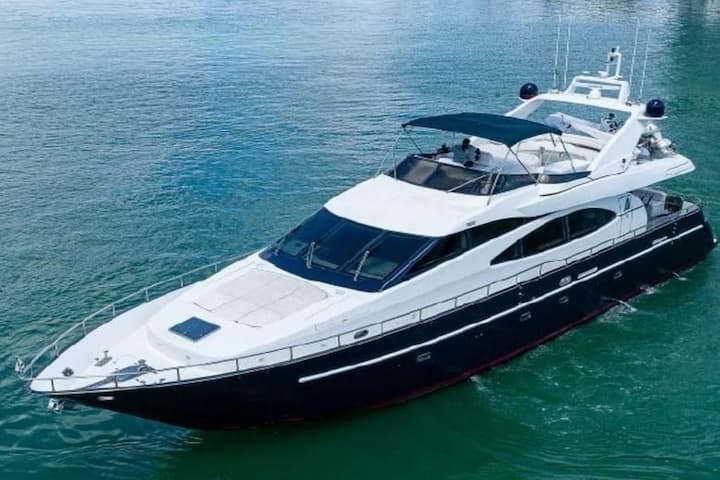 Luxury Italian Megayacht - Naguabo