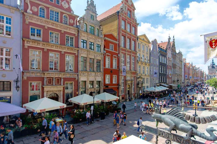 Amazing View Długa St. 2 Bedroom Apartment - Gdańsk