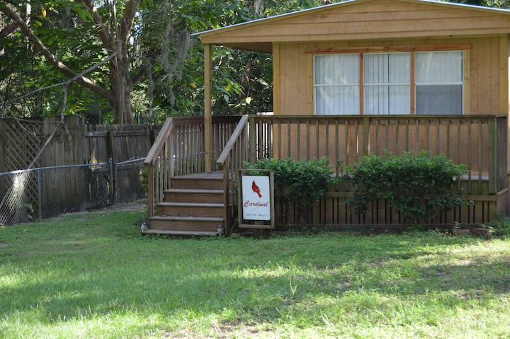 Cardinal Cottage - Lochloosa Lake, FL