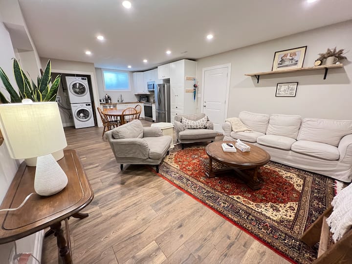 Spacious Basement Apartment With Private Access - Sarnia