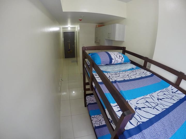 Studio-type Condo Unit @Green Residences - Manila