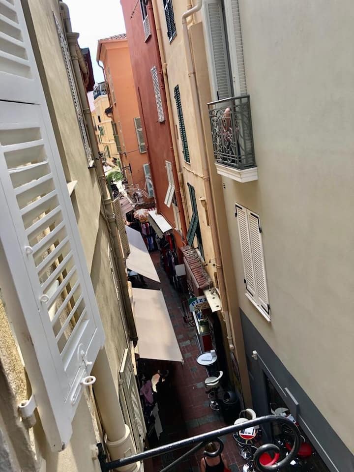 Cosy Studio In The Heart Of Mónaco Village. - Monaco