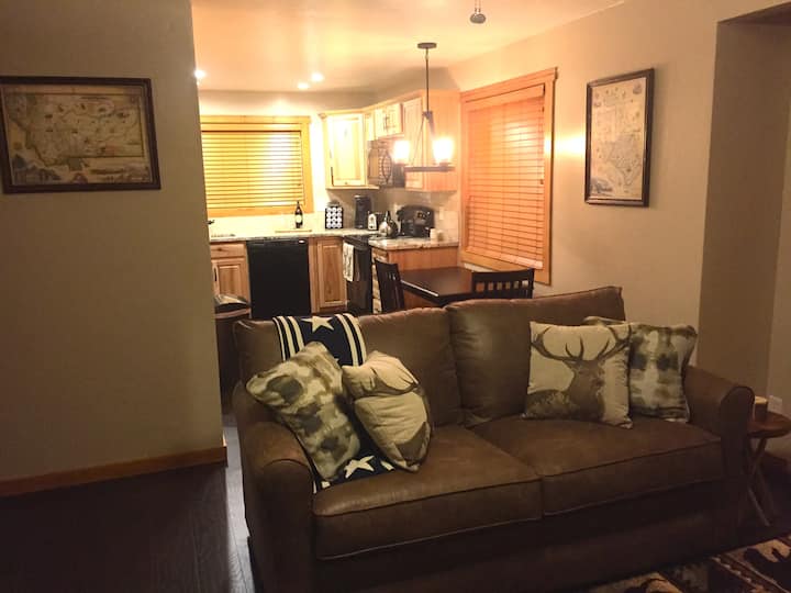 Cowboy Condo: 2 Bedroom Whitefish Condo - Whitefish, MT
