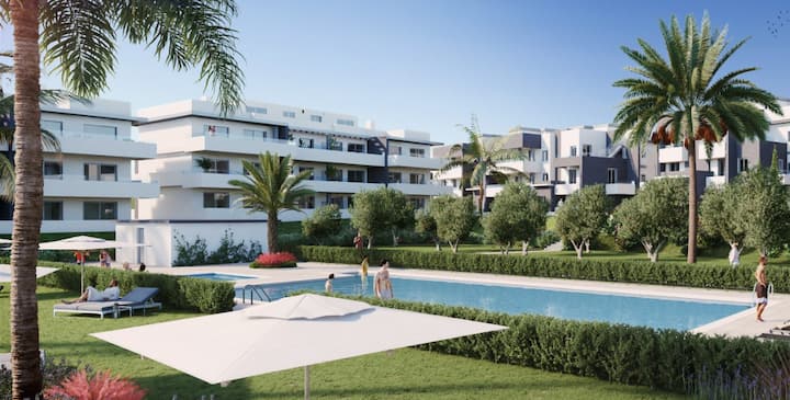 2 Bed Luxury Apt In Estepona, Parking & Pools - Estepona