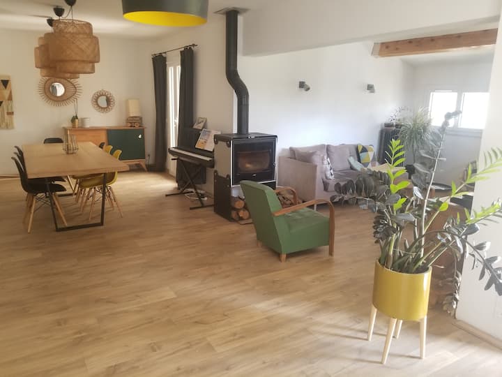 Maison Au Calme Avec Piscine
10 Min Avignon - Villeneuve-lès-Avignon