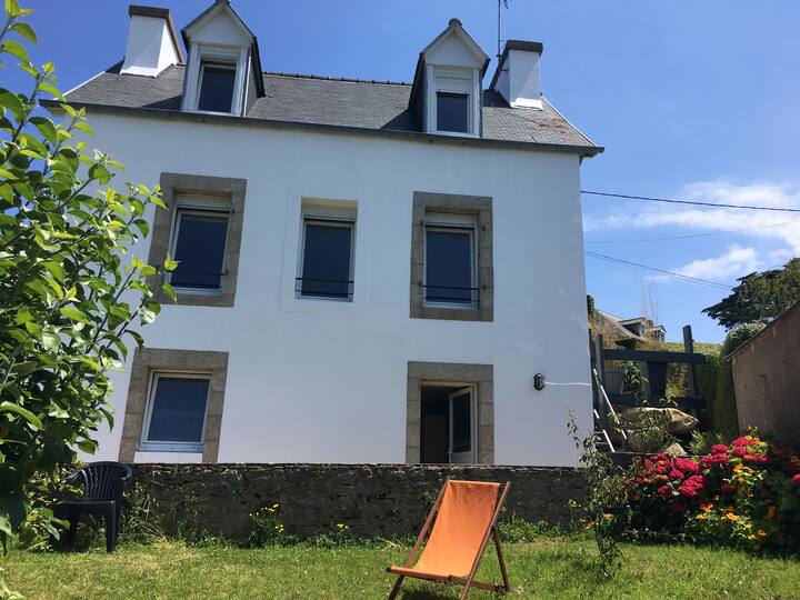 Maison De Vacances à Carantec, Vue Mer, Près Plage - Carantec