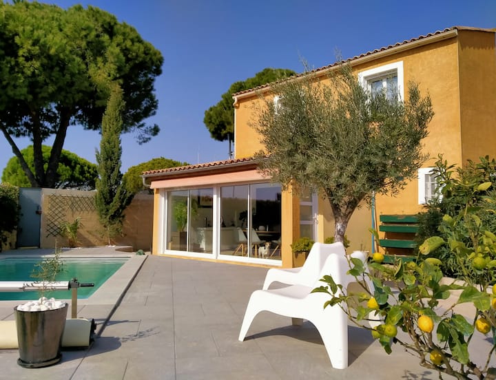 T4 Indépendant 65m2 (Clim/piscine/wifi) Dans Villa - Le Grau-du-Roi