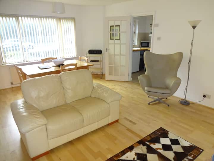 2 Bed Flat, In Central Bath, With Parking - Bath