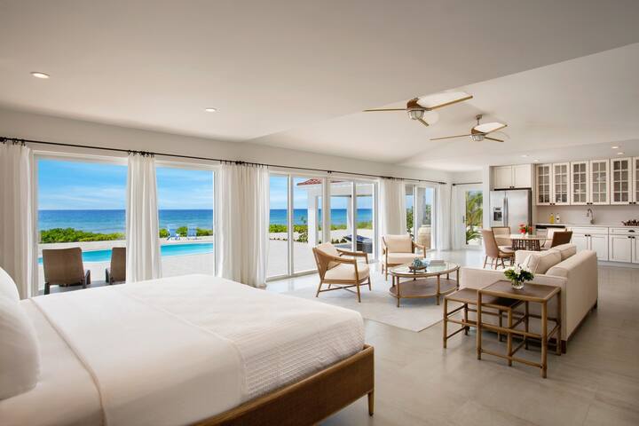 Le Soleil D'or - Cayman Islands