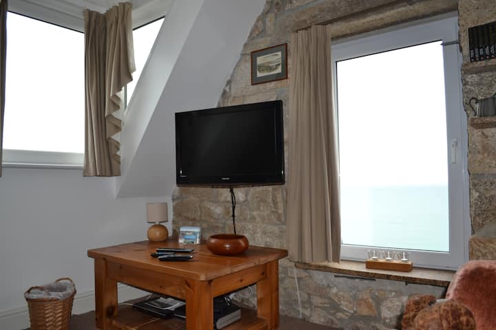 The Penthouse, Dogfriendly Apartment + Parking - Saint Ives