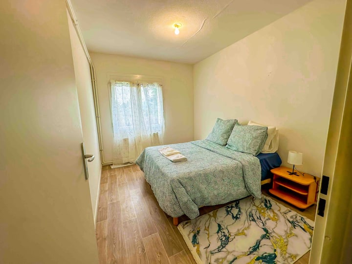 Appartement In Heartof St Genis - Lélex