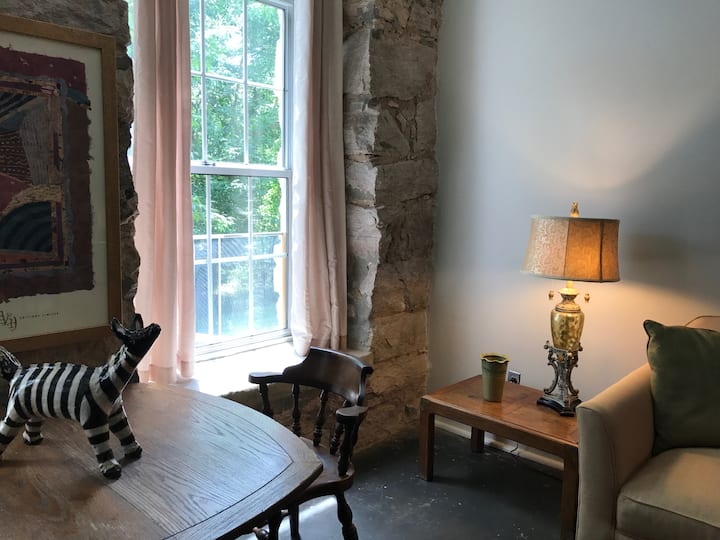 River Bank Condo In Historic Building - Raleigh, NC