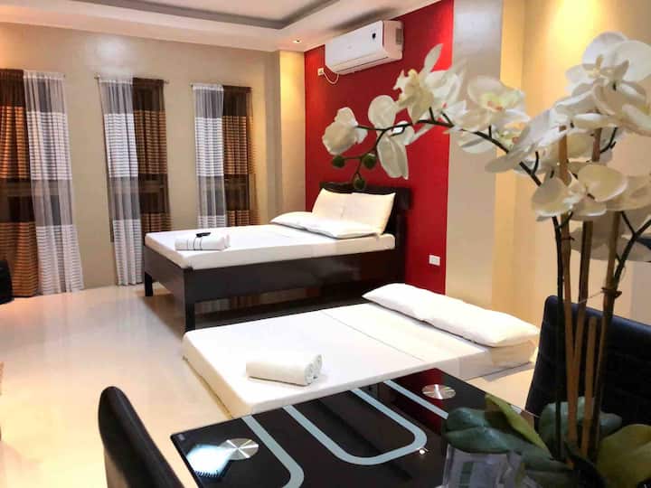 Rold&roub Studio1 Family Room  White Beach, Pg - Puerto Galera
