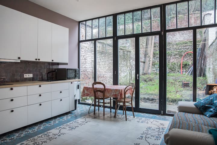 Studio Dans Maison De Charme à Uccle - Forest