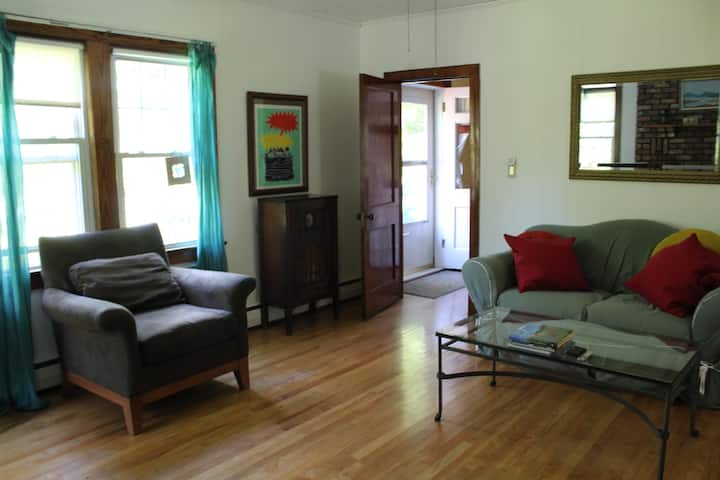 Private Room In Cosy Catskills Retreat. - Cairo, NY