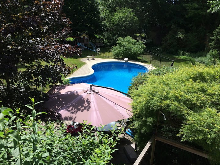 Prestigious Bluffs Private Guest Suite - Toronto