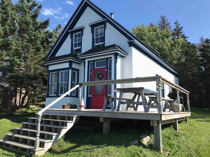 Little House On Tumblin Island - Nova Scotia