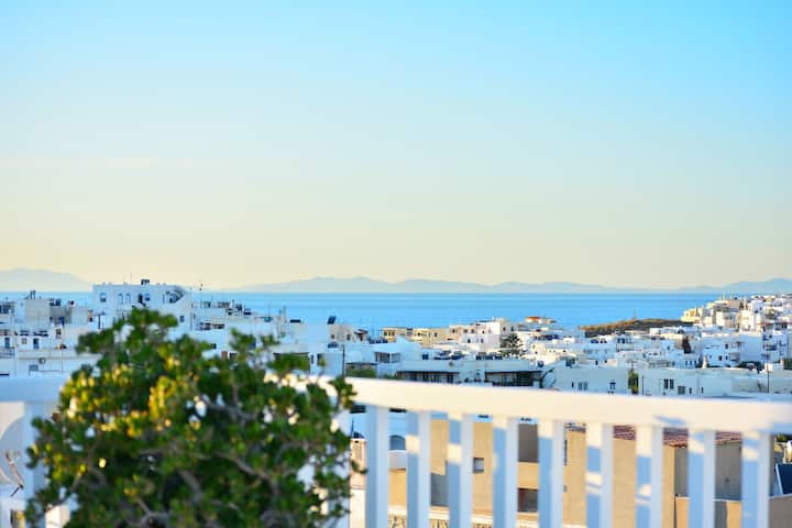 Hevelion In Naxos Town - Naxos