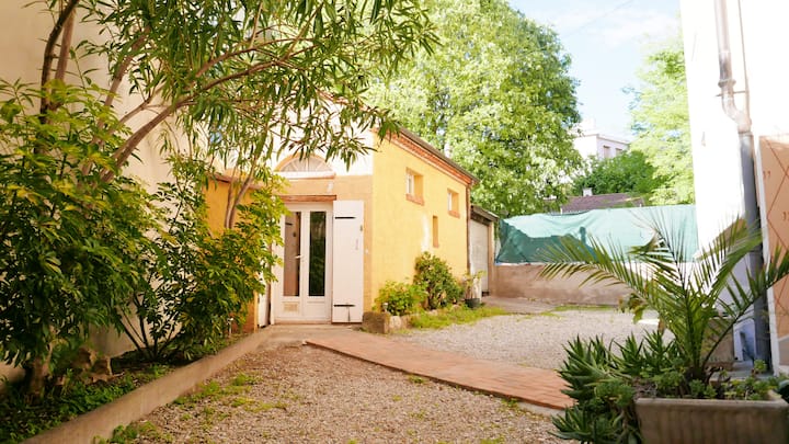 Maison Jaune Logement Entier  - Centre Juan - Antibes